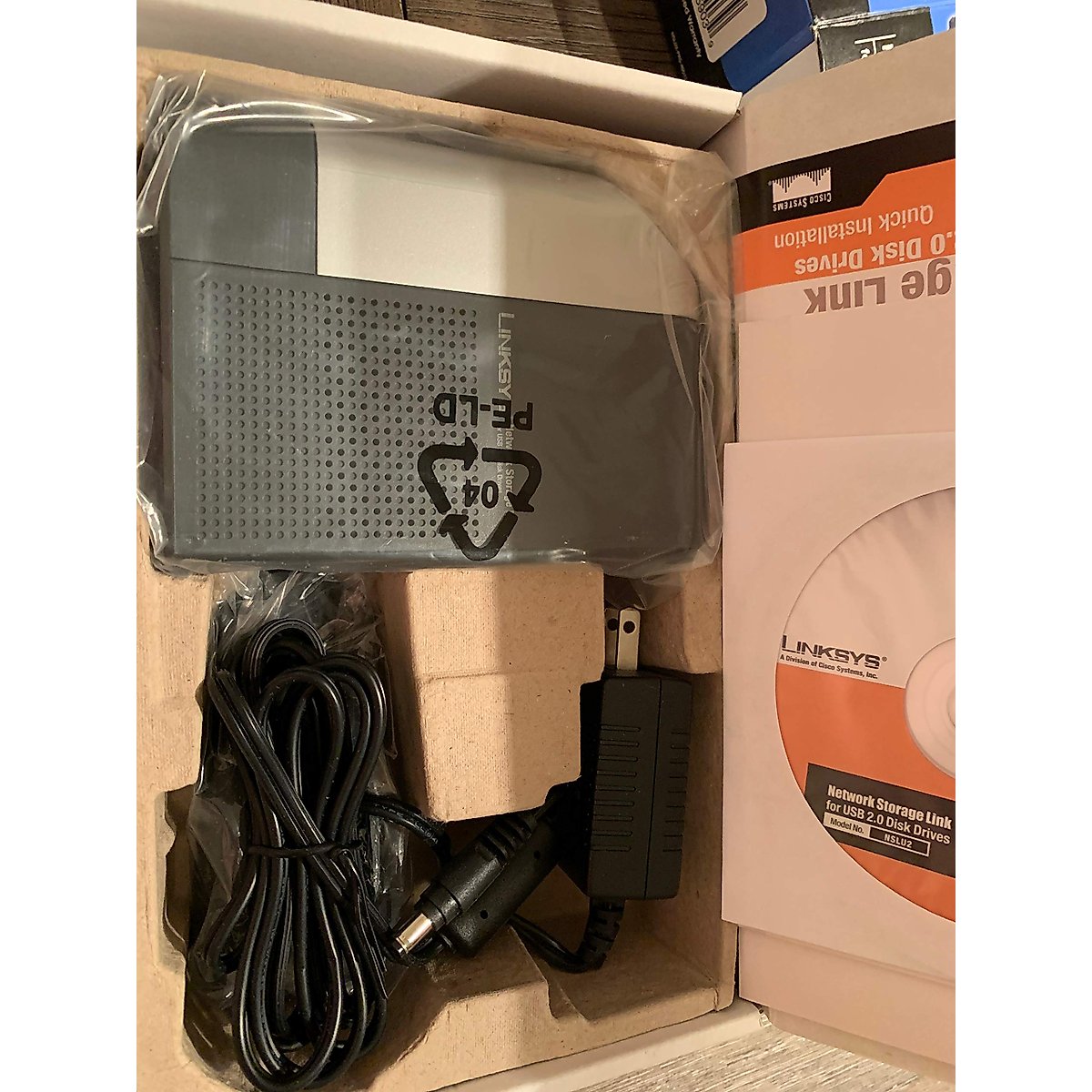 Cisco-Linksys Storage Link for USB 2.0 Disk Drives NSLU2