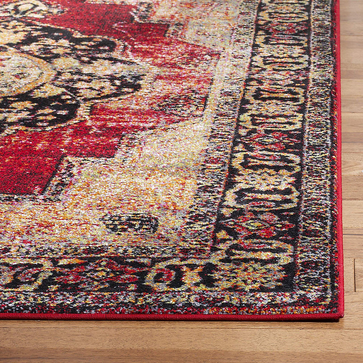 SAFAVIEH Vintage Hamadan Collection Area Rug - 8' x 10', Red & Multi, Oriental Traditional Persian Design, Non-Shedding & Easy Care, Ideal for High Traffic Areas in Living Room, Bedroom (VTH219A)