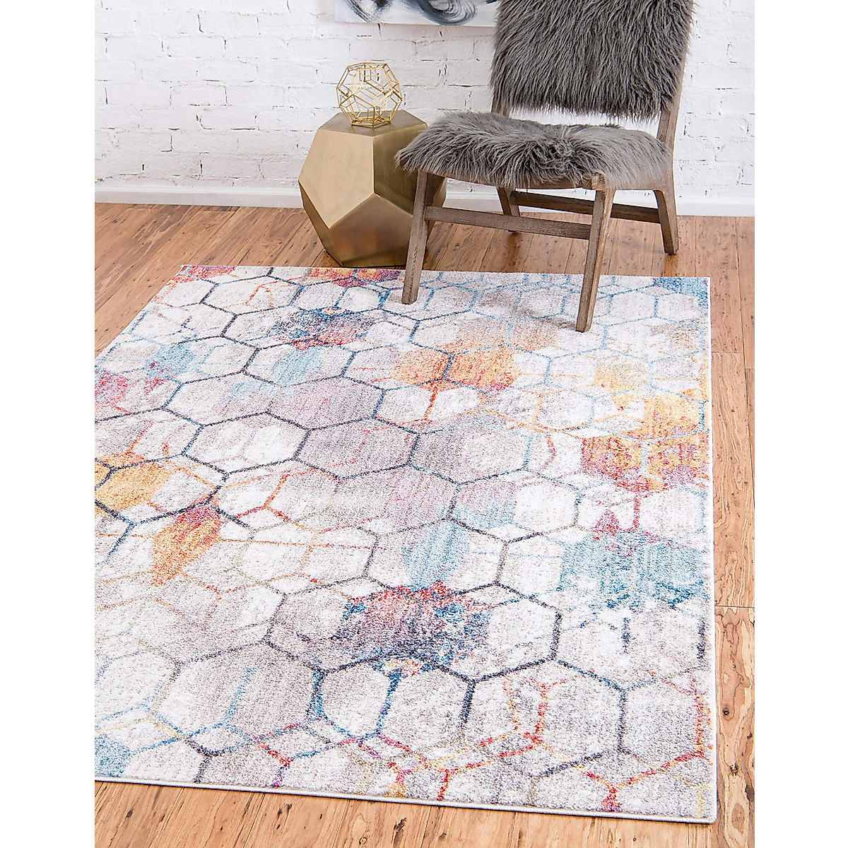 Unique Loom Rainbow Collection Geometric Abstract Trellis Modern Watercolor White Area Rug (7' 0 x 10' 0)