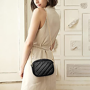 GEEAD Small Quilted Crossbody Bags for Women Trendy Design Shoulder Purse with Round Zip Bag