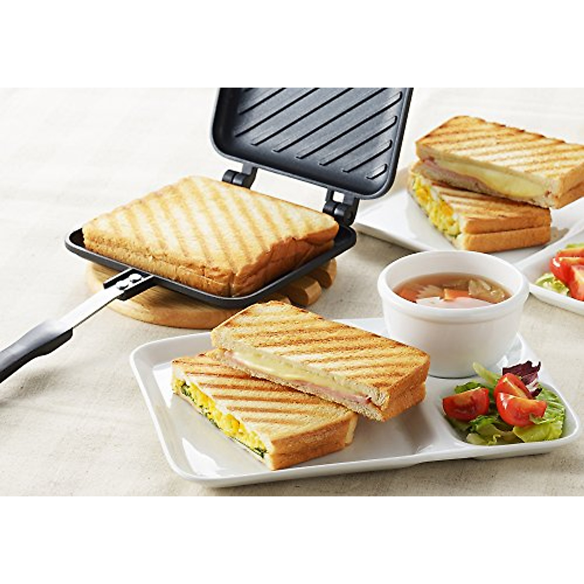 Yoshikawa SJ2408 Hot Sandwich Maker, Crispy Grilled Single, Fluorine Treated, For Gas Stoves, Black, Total Width: 13.8 inches (35 cm)