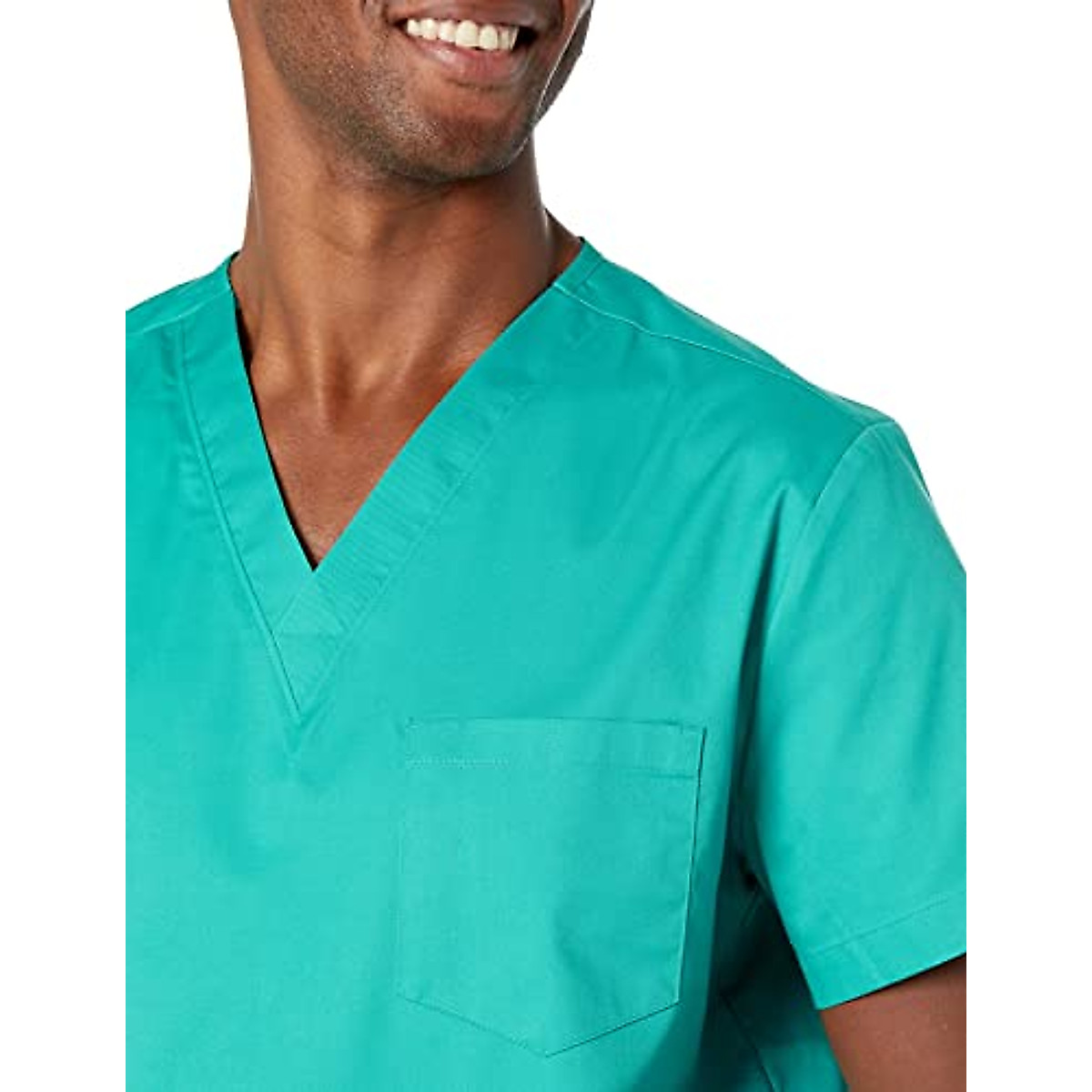Amazon Essentials Men's V-Neck Scrub Top with Pockets, Emerald Green, Large
