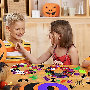 26 Sets Halloween Crafts Foam Wreath Craft Kits DIY Halloween Wreath with Self-Adhesive Pumpkin Ghost Bats Shape Craft Stickers Fall Thanksgiving Halloween Seasonal Sign Decoration