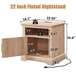 Aitjunz Fluted Nightstand with Charging Station, 22" Large Modern Side Table, Wood End Table w/Open Shelf & Spacious Tabletop, Bedside Table with Storage Space for Bedroom, Living Room (Natural)