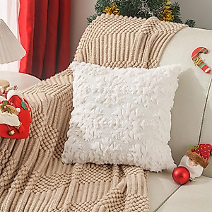Scceatti Christmas Throw Pillow Covers with Zipper 18x18 Inch Square Farmhouse Pillow Cover Aesthetic Toss Theme New Pillowcases Protector for Couch Sofa Bed Living Room Home Decorations Gifts Decor