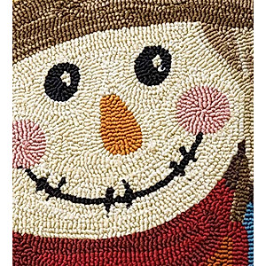 Plow & Hearth Indoor/Outdoor Scarecrow Hooked Polypropylene Accent Rug, Textured Floor Covering, Durable, Easy to Clean, Fade-Resistant, High-Traffic, Pet-Friendly, 24" x 42"