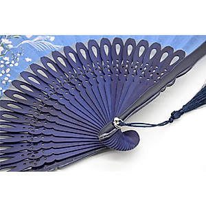 OMyTea® "Grassflowers 8.27"(21cm) Hand Held Folding Fans - With a Fabric Sleeve for Protection for Gifts - Chinese/Japanese Vintage Retro Style (Blue)