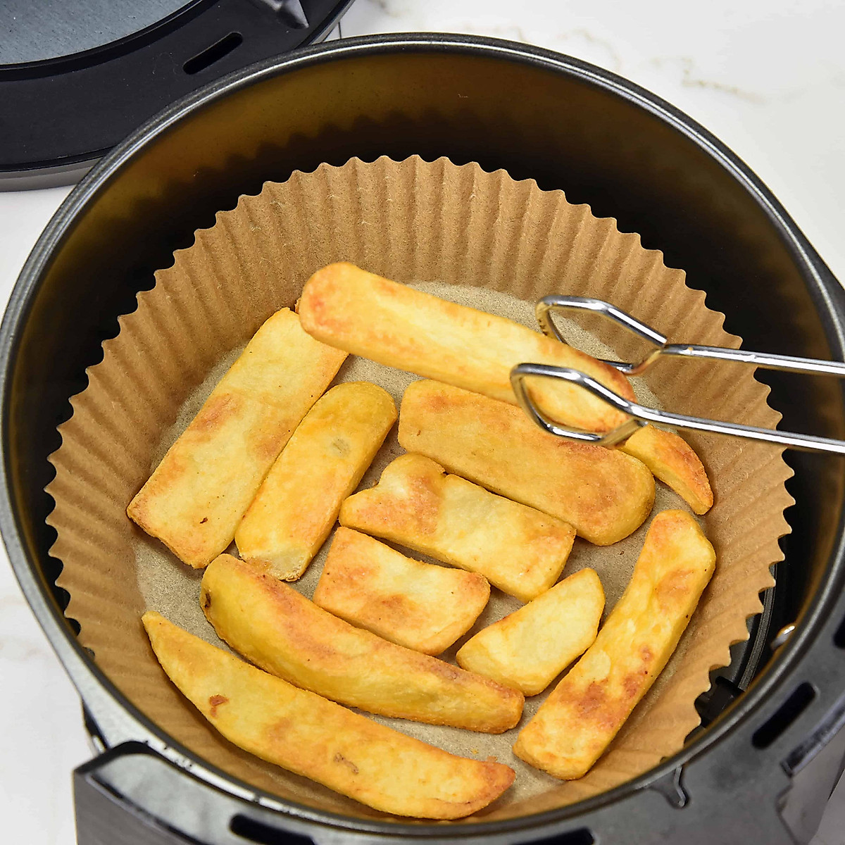 100 Pcs Air Fryer Disposable Paper Liner, 6.7-inch Air Fryer Liners, Non-stick Parchment Paper Rounds for Frying, Baking, Cooking, Roasting and Microwave - Unbleached, Oil-proof Steam Paper