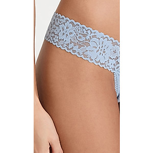 hanky panky Women's Daily Lace Low Rise Thong, Grey Mist, One Size