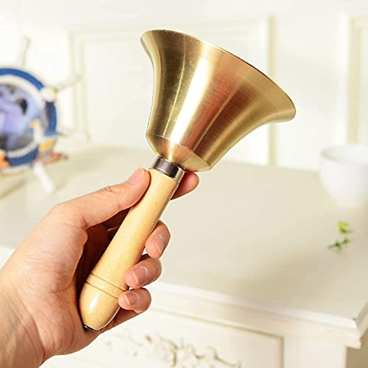 TUTOOLS Classroom Bell Brass Hand Bell Service Bell Bell with Handle Loud Hand Bell Hand Call Bell Handheld Bell Teacher Bell Servant Bell Loud Bell Elderly Shame Bell