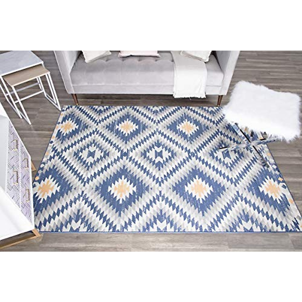 CosmoLiving by Cosmopolitan Amaia Area Rug, 5 ft x 7 ft, Kilim Cadet