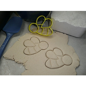 BUMBLEBEE BUMBLE HONEY BEE INSECT BUG DETAILED COOKIE CUTTER MADE IN USA PR633