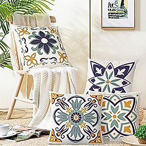 Outdoor Pillow Covers 18x18 Waterproof Outdoor Pillows for Patio Furniture Yellow and Blue Boho Outdoor Pillows Decorative Garden Cushion Couch Throw Pillows Covers Farmhouse Home Decor 