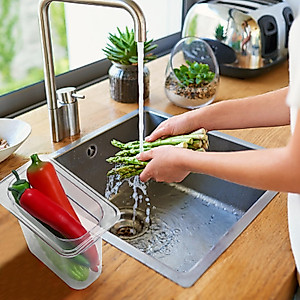 Sunnyray 6 Set 1/9 Size Polycarbonate Food Pans with Lids and Drain Shelf Deep Square Food Storage Containers for Kitchen Restaurant Fruit Vegetable Food Storage (6 inch deep)