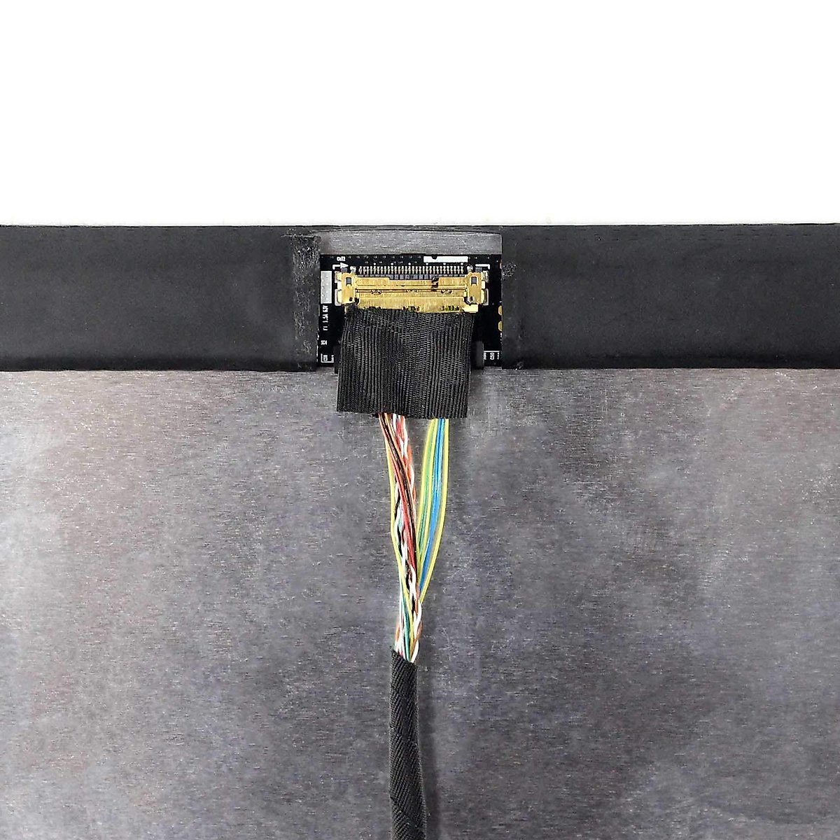 9.7" Portable Monitor LCD Screen Thin Frameless Display 1024x768 Resolution DVI VGA WLED LCD Controller Board