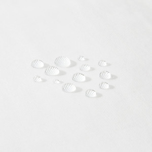 25 Pack Disposable Massage Table Sheets, Spa Bed Cover for Tattoo Chair, Beauty Salon, Chiropractor (31 x 78 In, White)