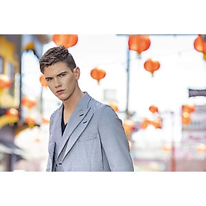 J Beverly Hills Men's Moisturizing Shampoo with Anti Dandruff Aloe Vera, 12 Oz