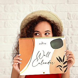 Aesthetic Wall Calendar in Abstract Art Design - Runs Until December 2023 - The Perfect Monthly Calendar for Easy Planning - Incl. 2022