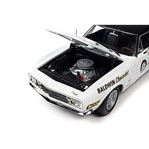 1967 Camaro SS 427, White - Auto World AMM1275-1/18 Scale Diecast Model Car