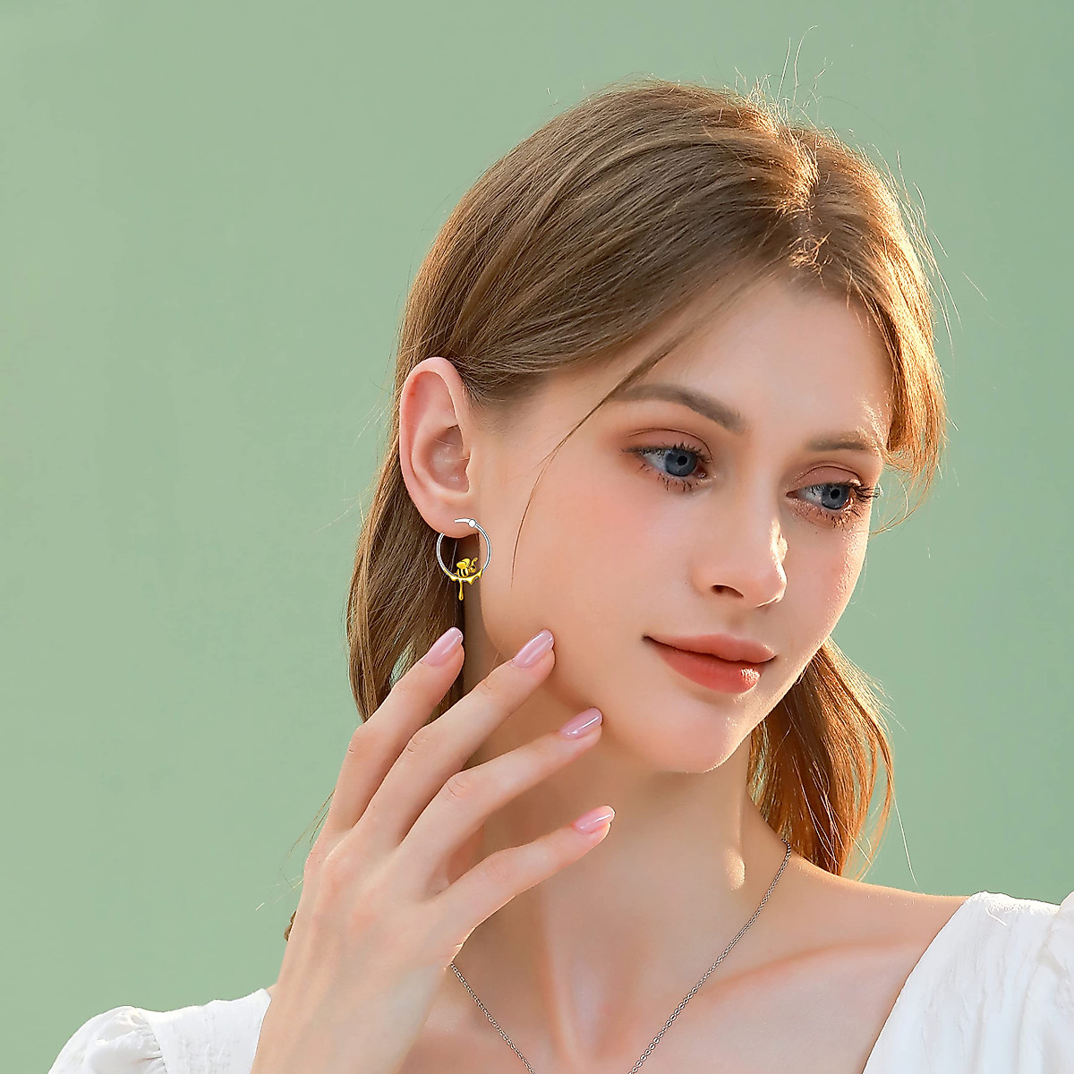 Bee Hoop Earrings 925 Sterling Silver Cute Animal Hoop Earring Bee Honey jewelry for Women