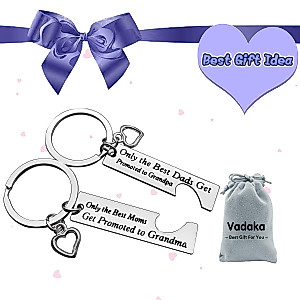 Grandpa Grandma to be Gift Keychain Pregnancy Announcement Gifts New Grandparents Gift Grandparents to Be Jewelry First Time Grandpa/Grandma Jewelry Gift Grandchild Announcement Gifts