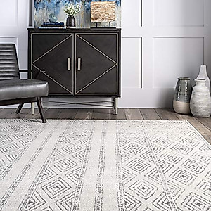 nuLOOM Sarina Diamonds Area Rug, 4 ft x 6 ft, Grey