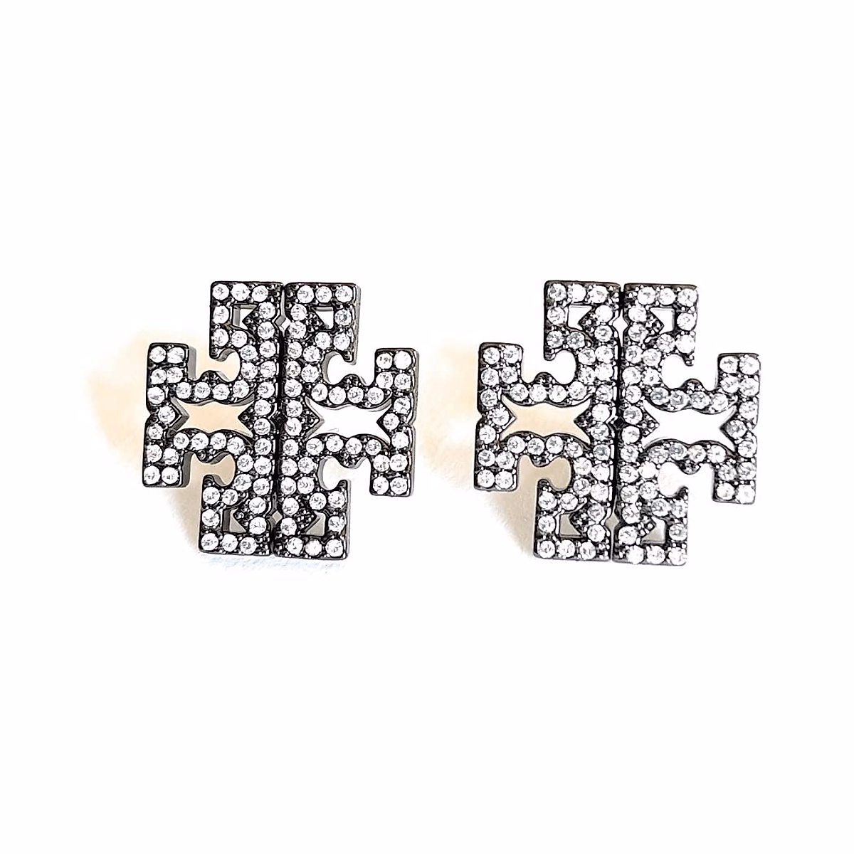 Tory Burch Britten Pave Stud Earring 141855 Black 011