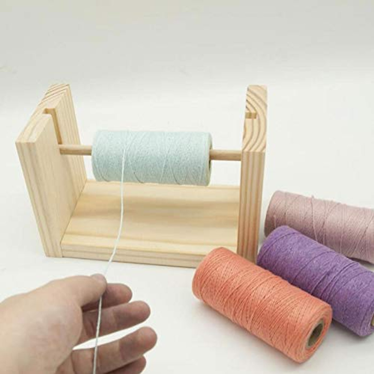 Yaami Yarn Spool, French Hemp Wooden Crochet Thread Rack Twine Holder With Twirling Mechanism String Sewing Spinner Knitting Embroidery Stand Dispenser Weaving Macrame Tool for Home Mall Store 20cm