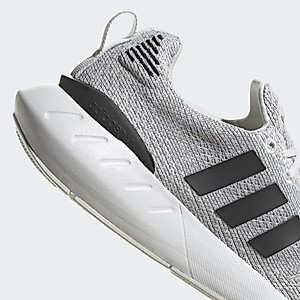 adidas Women's Swift Run 22 Sneaker, Crystal White/Black/Grey, 7