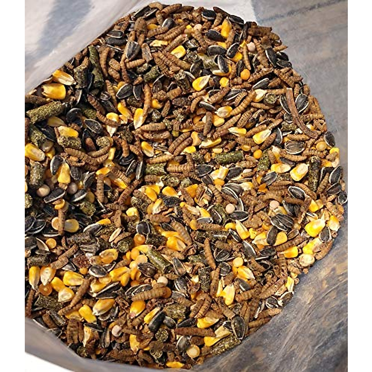 Chicken Feed Treat 10 lbs | USA Produced Grubs (Black Fly Larvae) & Organic Whole Grains