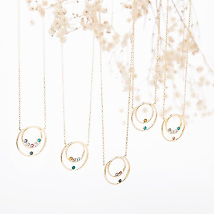 EVE'S ADDICTION Gold Tone Custom Circle Mother & Child 2 Birthstone Necklace (16" chain with 2" extender) - Personalized s - Gift for New Mom - Gifts for Mom