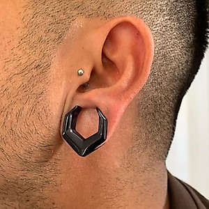 LADEMAYH 2Pcs 7/8 Gauges for Ears, Cool Hexagon Black 7/8 Plugs Ear Gauges for Women, 22mm Gauges for Ears, Surgical Steel Saddle Plugs Tunnels Gauge Earrings