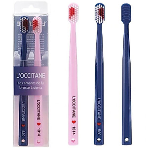 solajun 2pcs Couple Toothbrush Oral Tooth Brushes Simple Adult Soft Hair Innovative Heart-Shaped Toothbrush Lover Gift (Blue and Pink)
