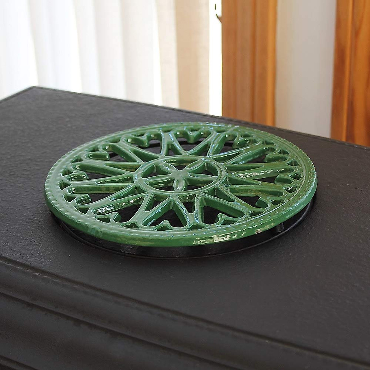 Minuteman International Sunburst, Green woodstove Tabletop cast Iron Trivet, 7" Diameter