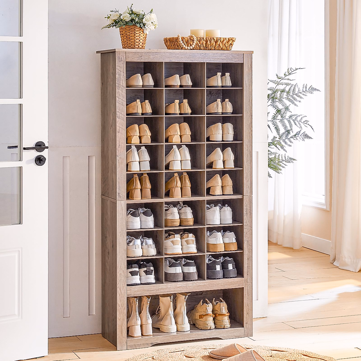 HOOBRO Tall Shoe Cabinet, 9 Tier Shoe Storage Cabinet, Freestanding Wooden Shoe Cabinet Organizer with 24 Cubbies and 3 Hooks, for Entryway, Closet, Living Room, Greige BG24SC01