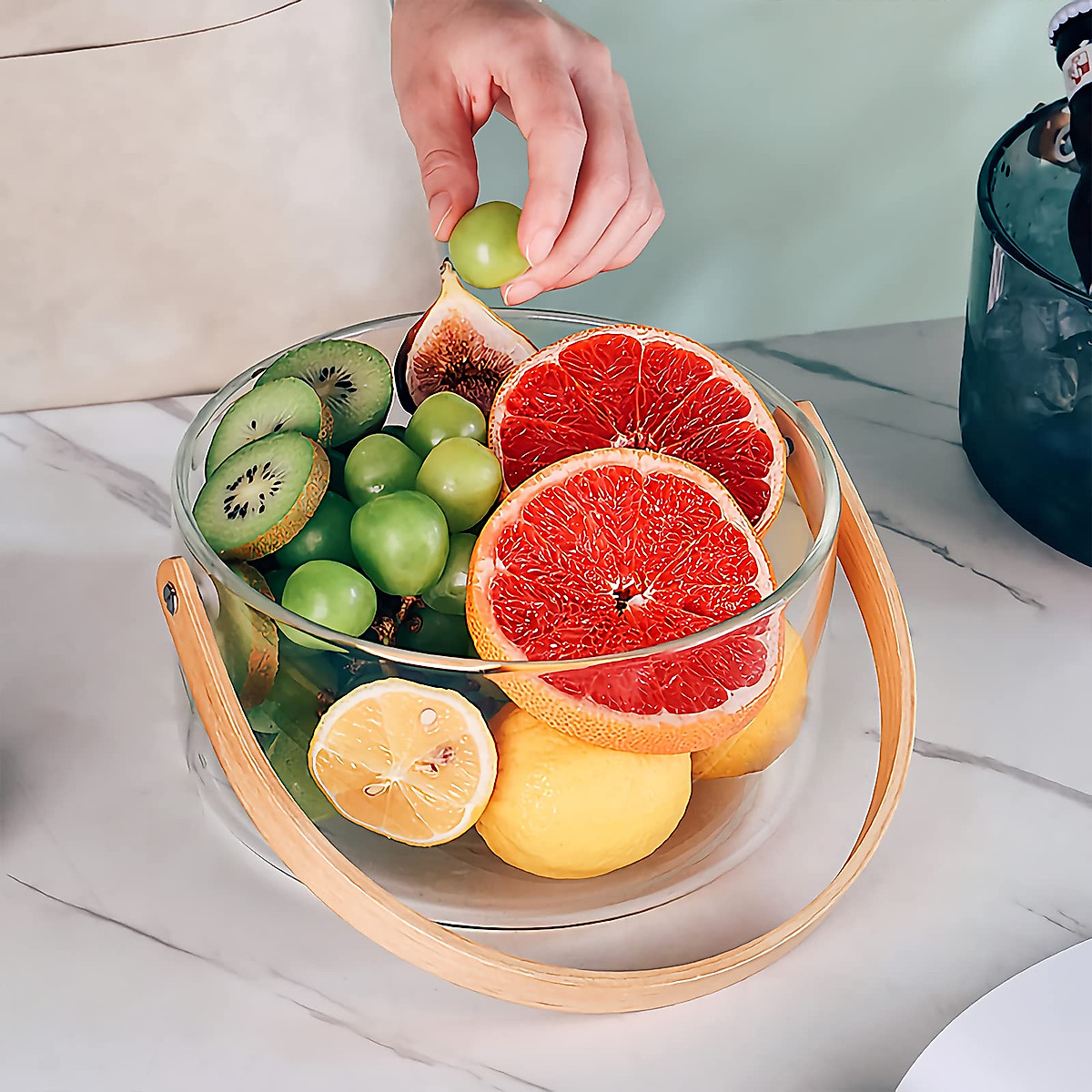 Funnyroom Clear Glass Fruit Serving Bowl, Nuts Dry Fruit Snack Tray with Wood Divider and Lid, Berry Vegetables Basket with Handle for Kitchen Fridge Storage Containers (Glass Basket-Large)