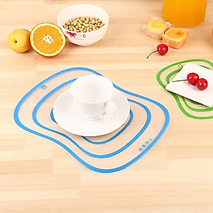 BYBYCD Transparent Plastic Cutting Board Chopping Board Non-slip Hangable Cutting Plate Kitchen Tools Kitchen Accessories(L,blue)