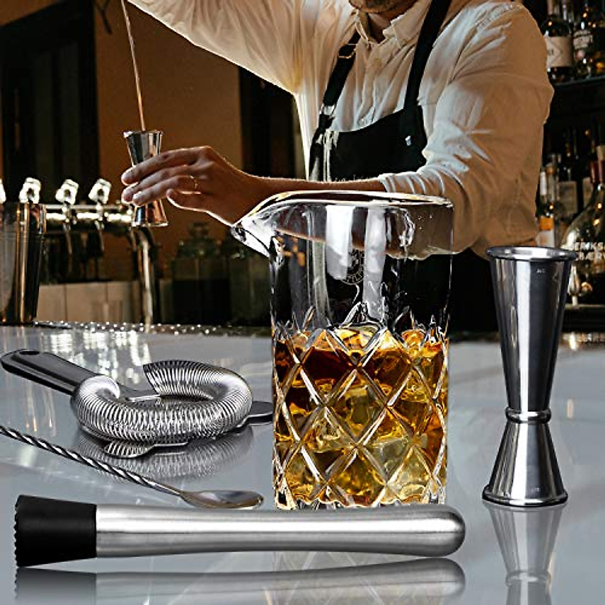 Lighten Life Cocktail Mixing Glass Set,Bar Mixing Set with 20oz Crystal Thick Bottom Glass,Spoon, Jigger,Strainer and Muddle,5 Pieces Cocktail Mixing Glass Kits Perfect for Amateurs and Bartenders