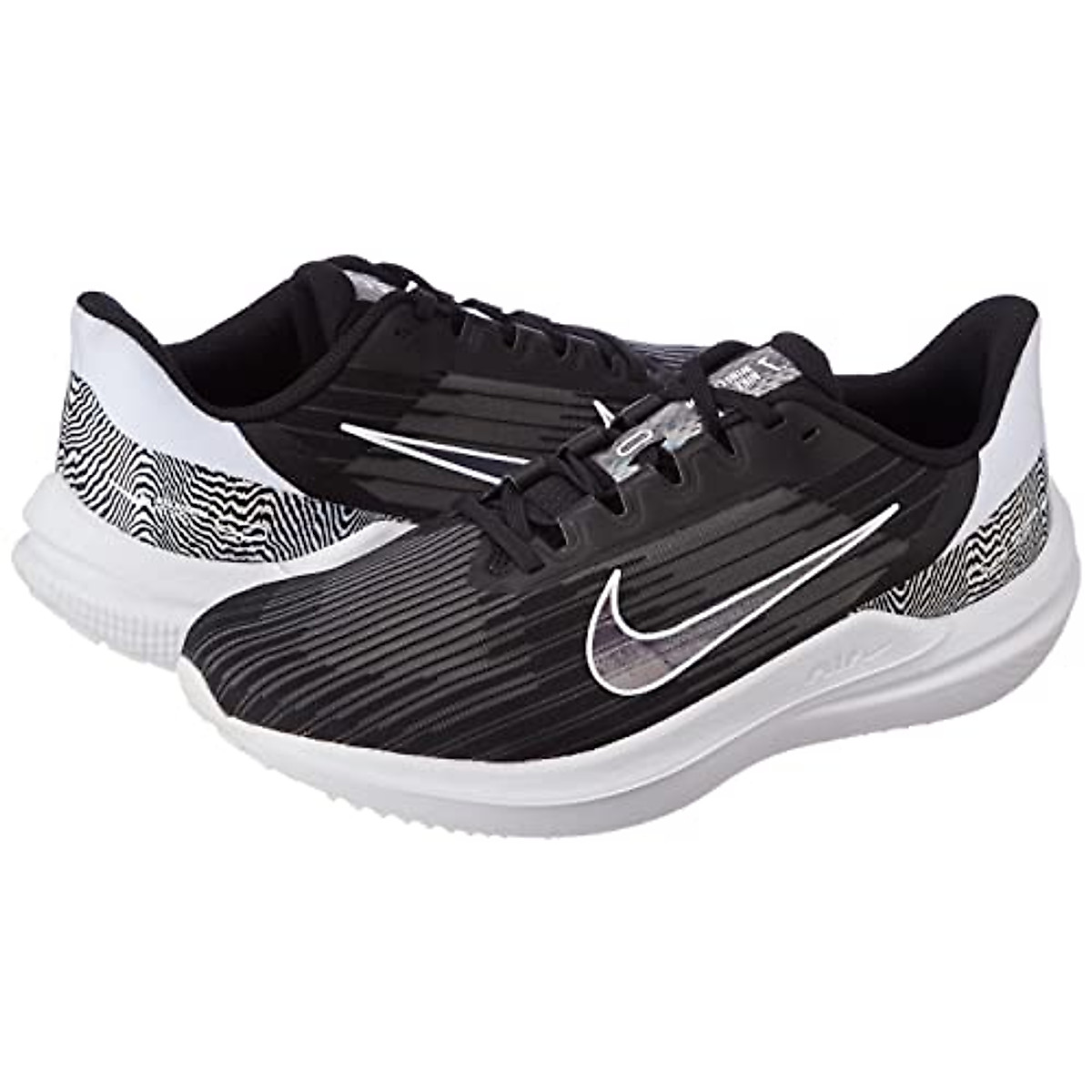NIKE Women's Sneaker, Black White, 6
