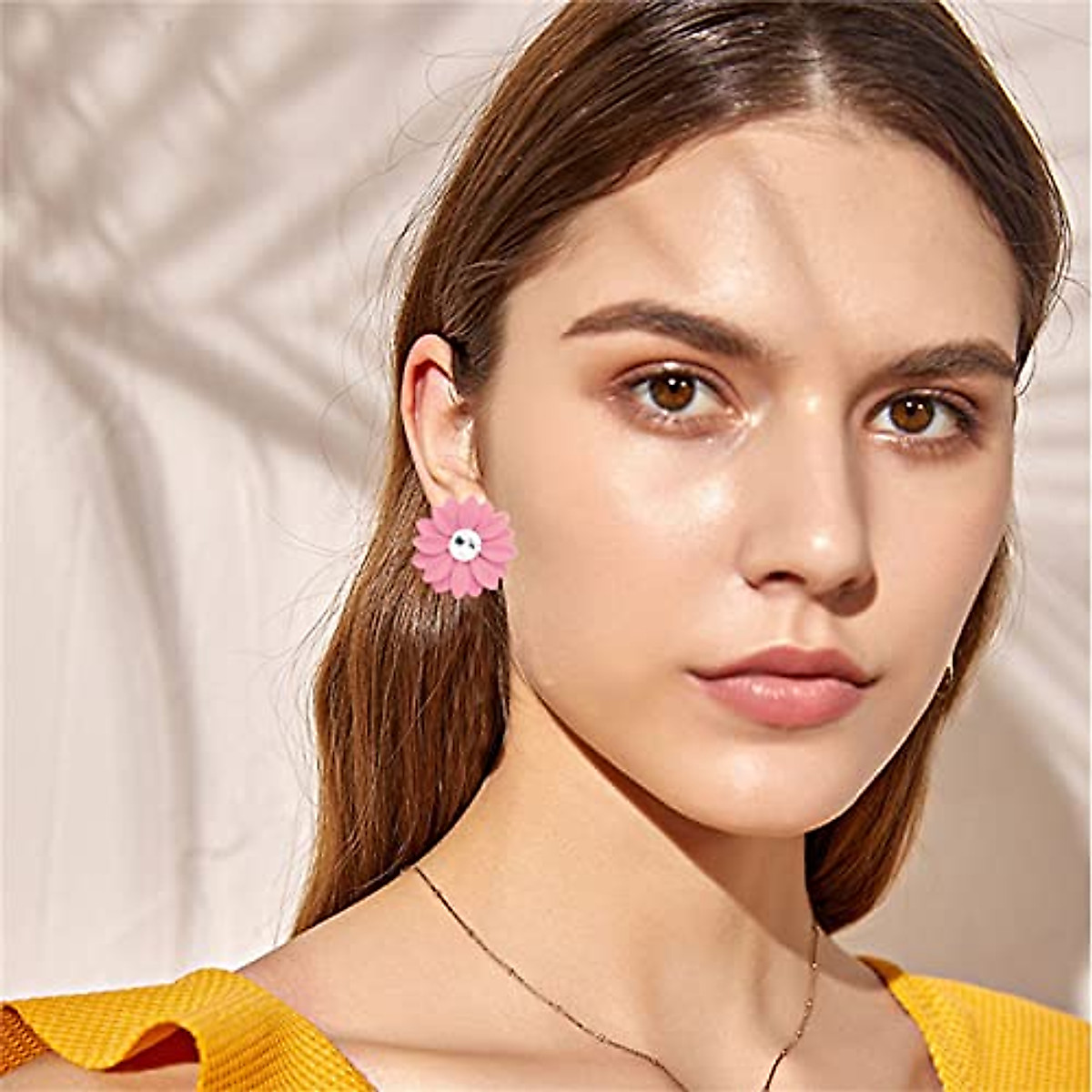 coadipress 8 Pairs Flower Stud Earrings Set for Women Bohemian Matte Flower Earrings With Gold Faux Flower Bud Chic Daisy Earrings Jewelry Gifts (6 Pairs Flower Studs)