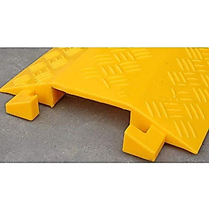 Threshold Ramp Floor Cable Cover,Yellow Stripes Cable Channel Extra Long Plastic Floor Cable Wires Safety Cover Easy Edge Threshold Ramps Practical