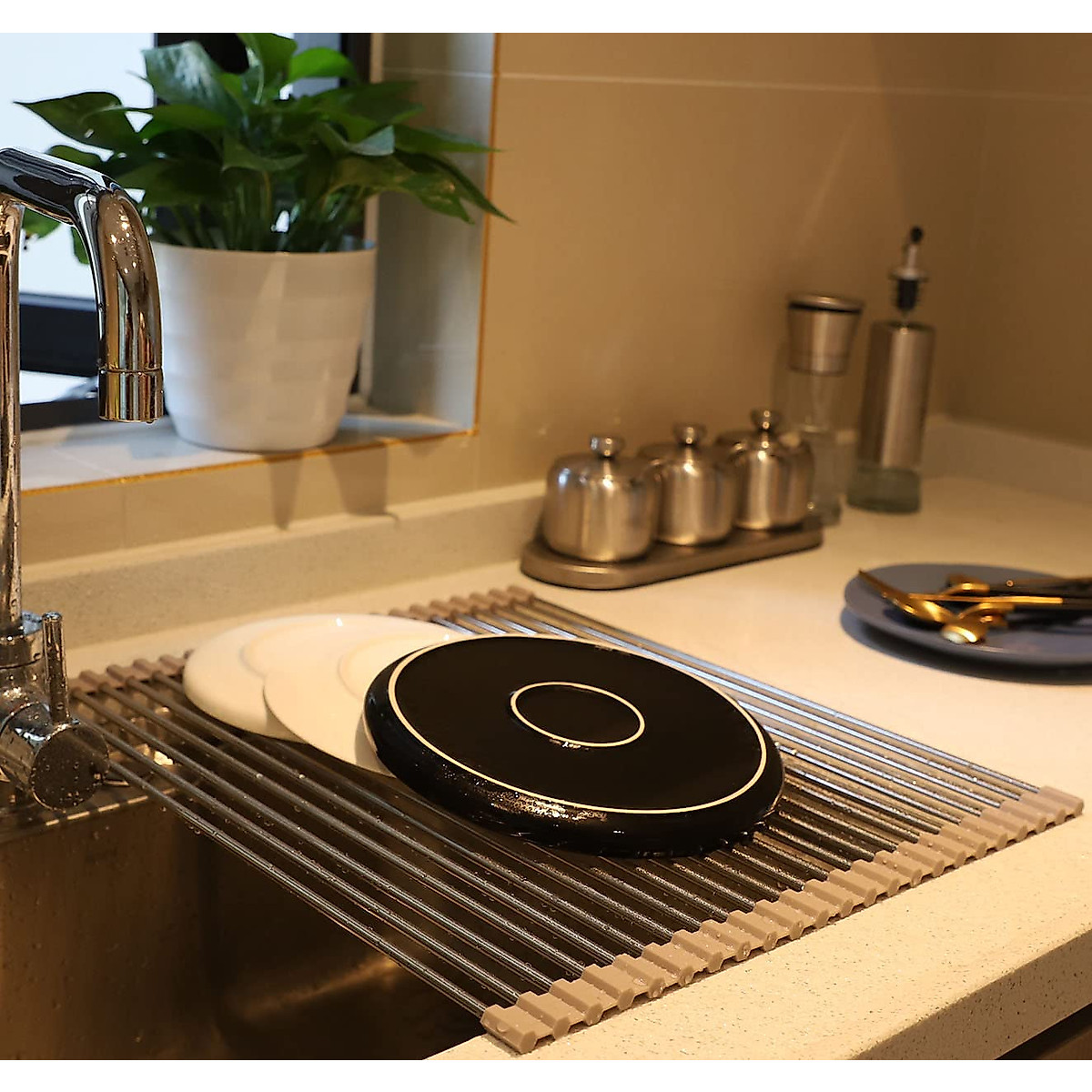 ALIMART Roll up Dish Drying Rack Over The Sink Rolling Drainer Foldable for Kitchen Counter RV Trailers (17.8 inch X15.8 , Black)