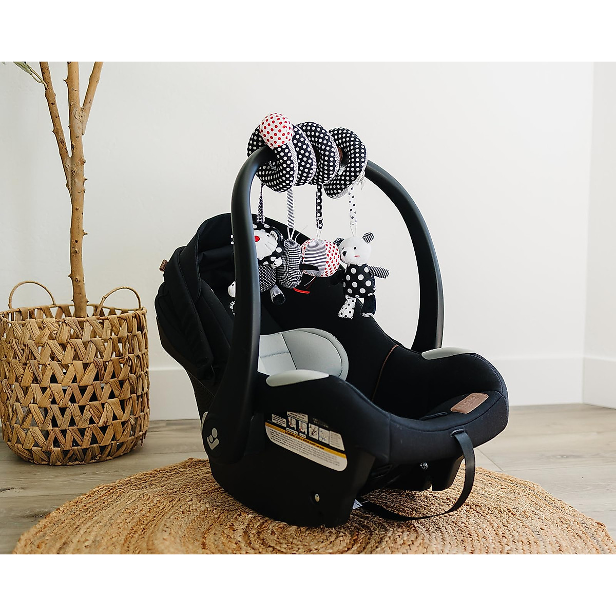 Genius Baby Toys Car Seat Toys for Infants - High Contrast Colors That Baby Sees Best - Easy to Attach - Car Seat Toy to Entertain Baby During Car Rides - Includes 4 Removable Toys on Spiral