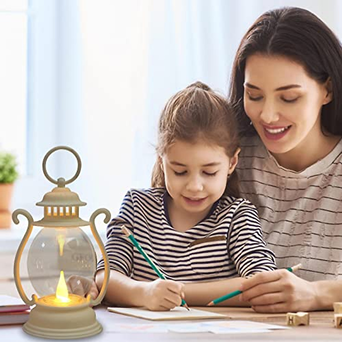 Vintage Lamp | Battery Powered LED Camping Lantern - Decorative Night Light for Bedroom Living Room Outdoor Graden Patio Camping Harrod