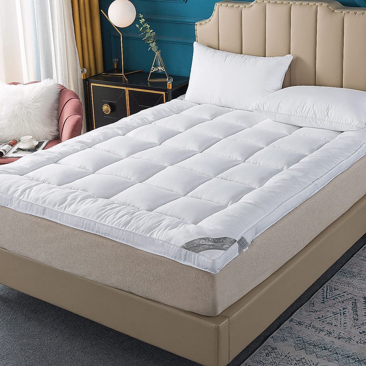 Naluka Mattress Topper Short Queen Size, Down Alternative Featherbed Microfiber Mattress Pad 2 Inch Thick Mattress Cover…