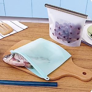 Reusable Silicone Food Storage Bags, WINDSIUUU 100% Silicone Food Grade Containers, Leakproof, Sandwich Snack Bags, Stand Up Zip Container for Soup and Leftovers, Dishwasher & Microwave Oven Safe-18OZ