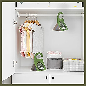 Greener Mindset Clothes Moth Traps 7-Pack - Capture Clothing Closets, Carpets & Wool - Webbing & Case-Bearing