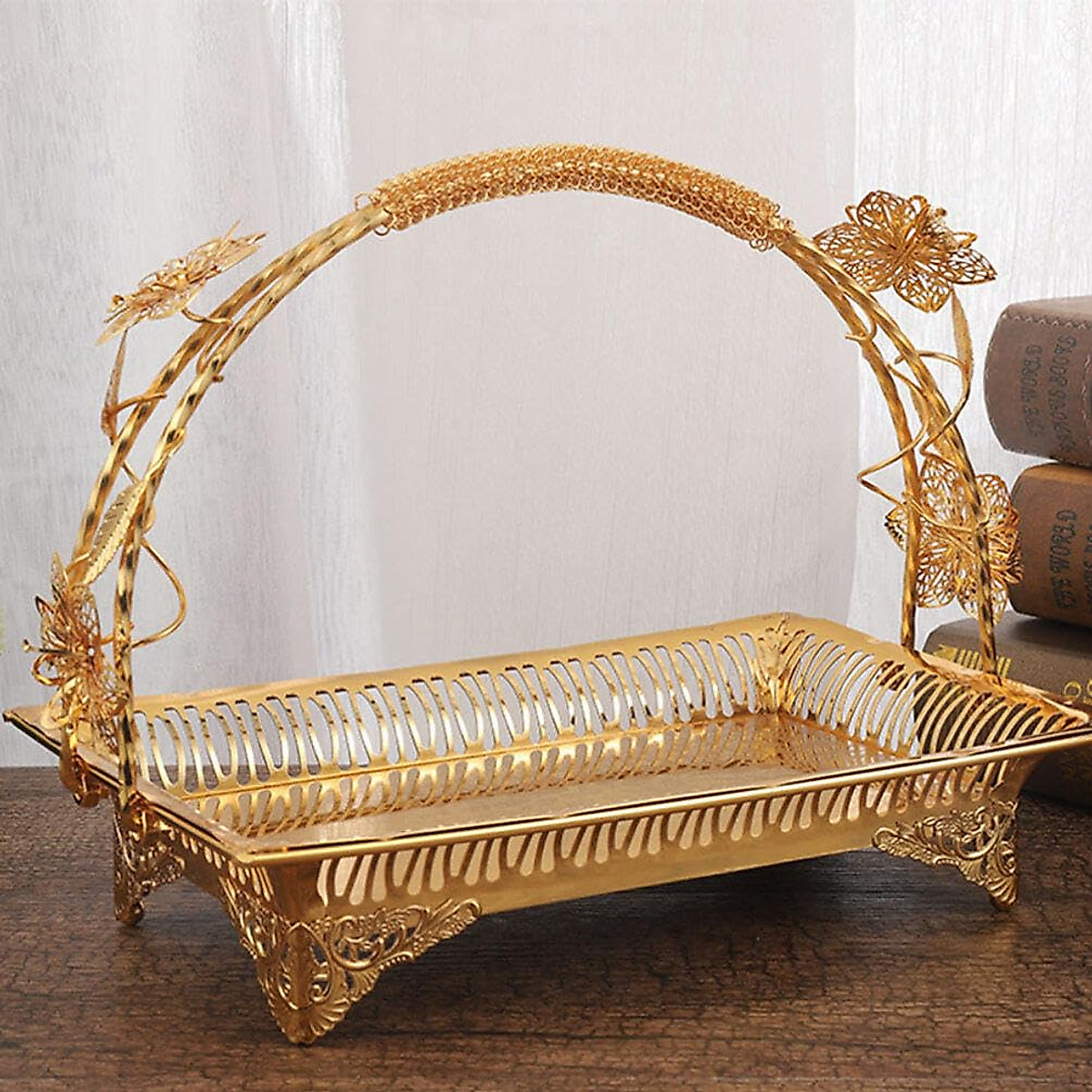 Cabilock Countertop Fruit Basket Bowl Vegetable Tray Iron Handle Fruit Basket European Style Metal Snack Serving Plate Nuts Bread Storage Tray Vintage Containers Dish Candy Holder