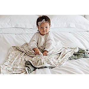 Pobi Baby Premium Baby Blanket, Soft Stretchy Quilt for Babies, Toddlers, Kids (Zephyr Minnie)