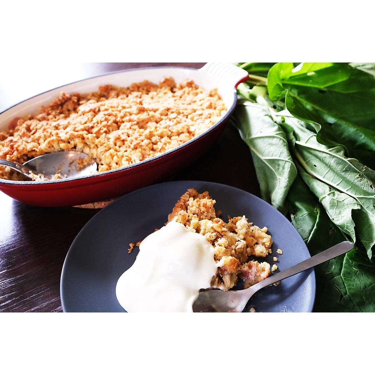 1.58 Qt Enameled Cast Iron Oval Roaster, Casserole Dish, Lasagna Pan, Deep Roasting Pan, for Cooking and Baking - Small 13.4" x 8.46" - Red